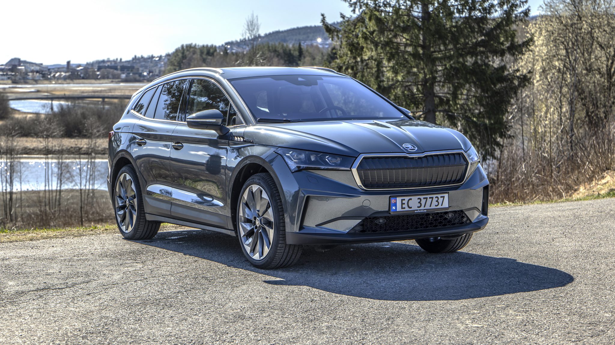TEST: Skoda Enyaq Sportline iV 80X – Enda bedre med firehjulstrekk TEST: Skoda Enyaq Sportline iV 80X – Enda bedre med firehjulstrekk